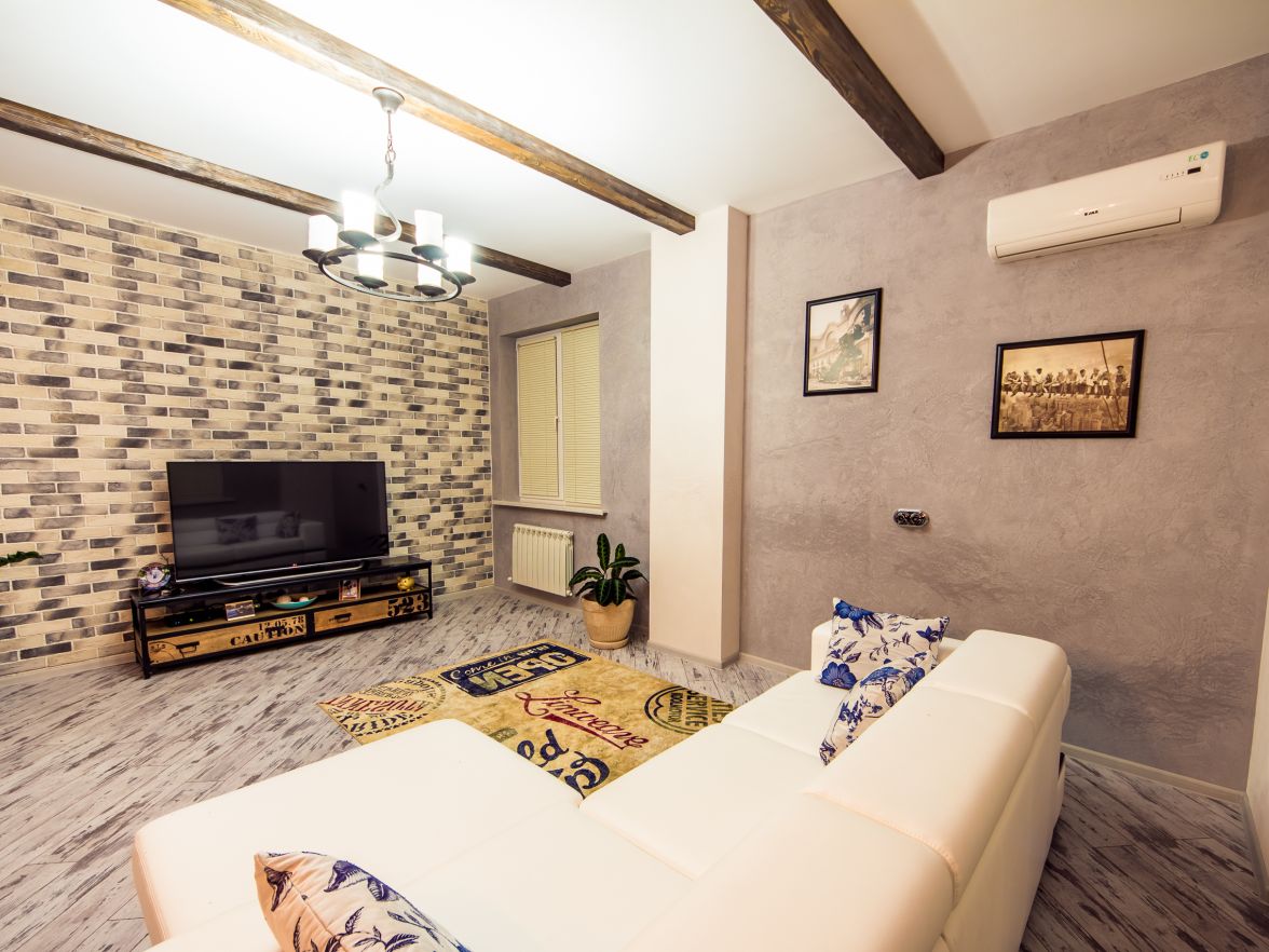 Decorative plaster in the interior: photos, types and features