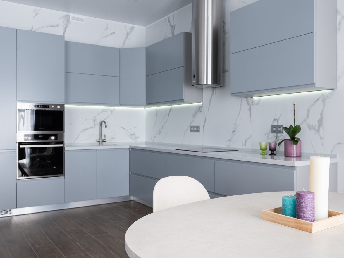 Decorative plaster for the kitchen, on the apron: wall finishing ...