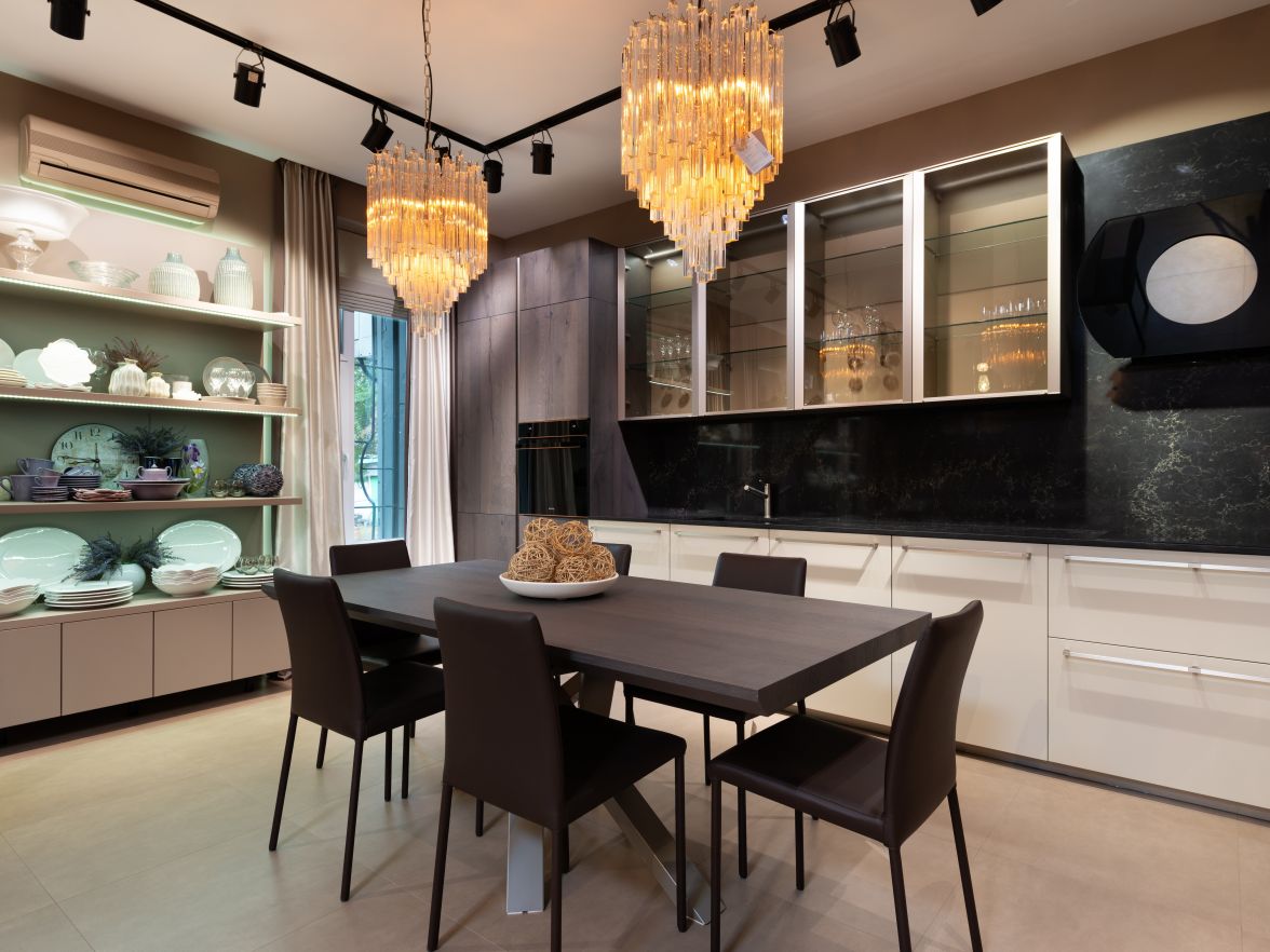 Decorative plaster for the kitchen, on the apron: wall finishing ...